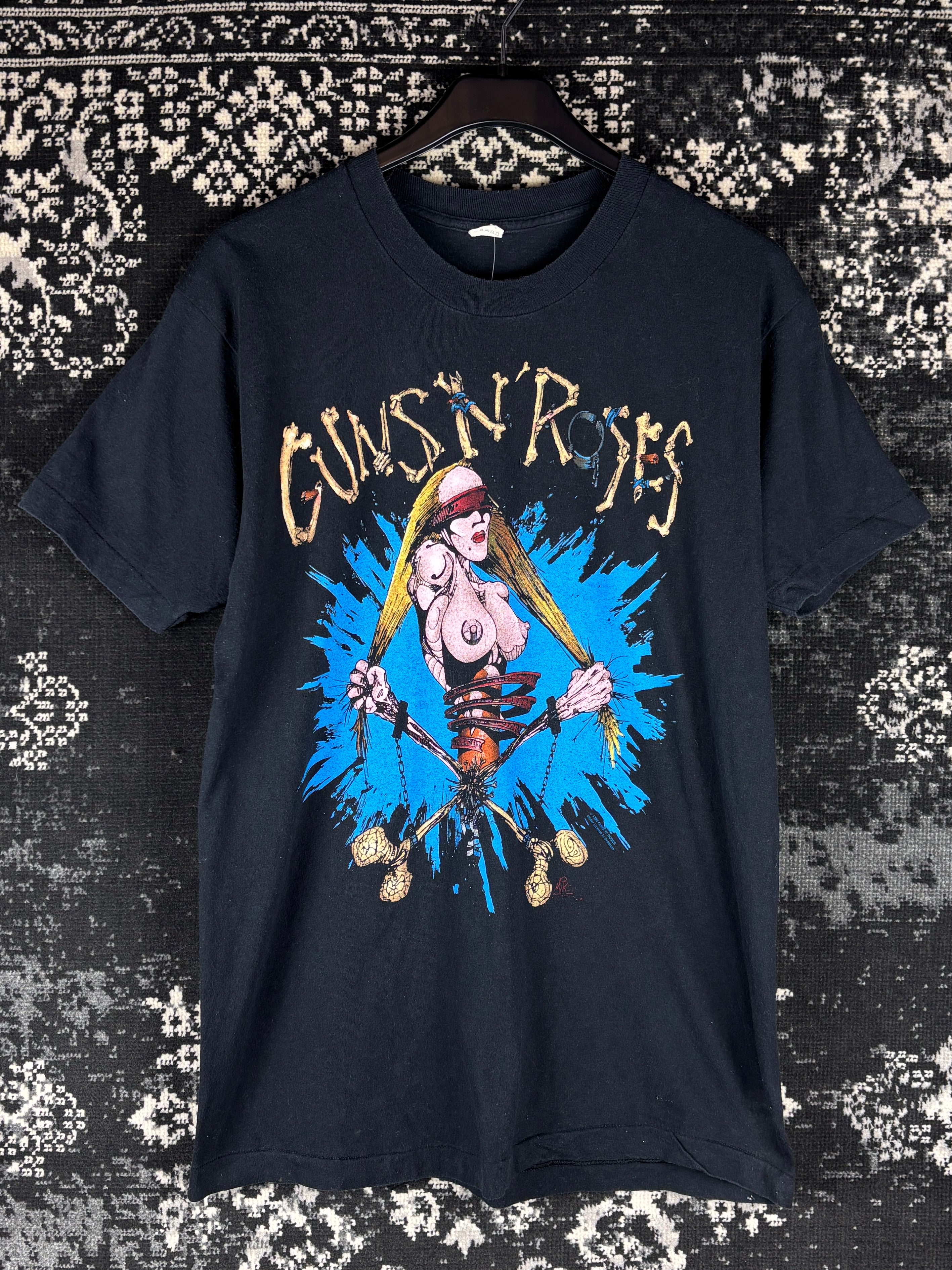 Vintage Guns N' Roses 1992 Pretty Tied Up Tour T-Shirt – Khuul