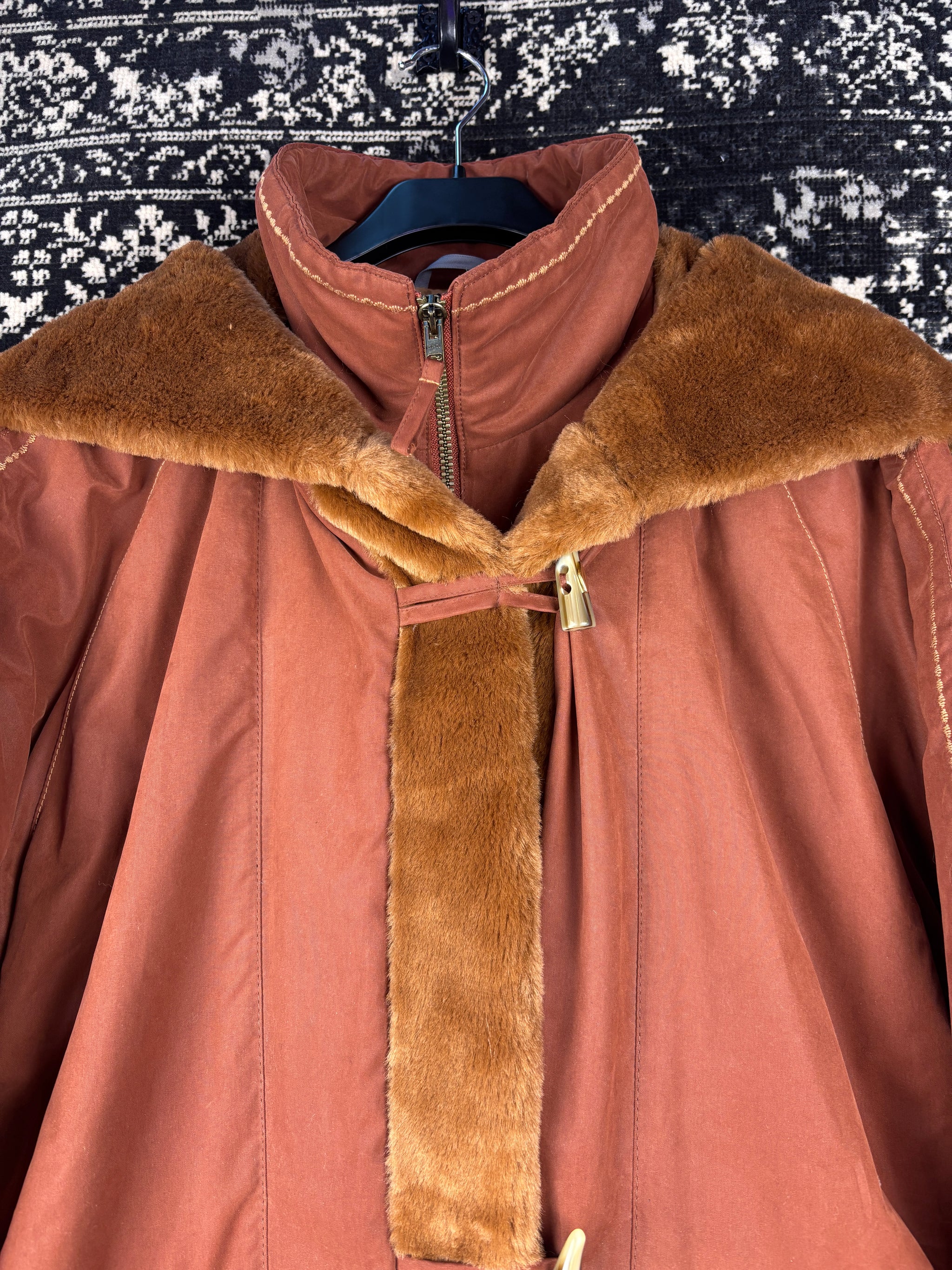 Women's Vintage Caramel Brown Full-Length Coat – Khuul